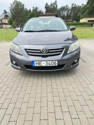 Pelēks Toyota Corolla 2008 Rīga, ar dzinēja tilpumu 1.60 L un nobraukumu 163 tūkst. km par 3200 €, foto 3 vietnē AUTOMOTO.COM.LV