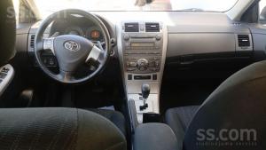 Pelēks Toyota Corolla 2008 Rīga, ar dzinēja tilpumu 1.60 L un nobraukumu 300 tūkst. km par 2900 €, foto 6 vietnē AUTOMOTO.COM.LV