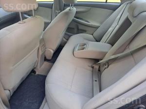 Pelēks Toyota Corolla 2008 Jēkabpils, ar dzinēja tilpumu 1.60 L un nobraukumu 304 tūkst. km par 2250 €, foto 11 vietnē AUTOMOTO.COM.LV