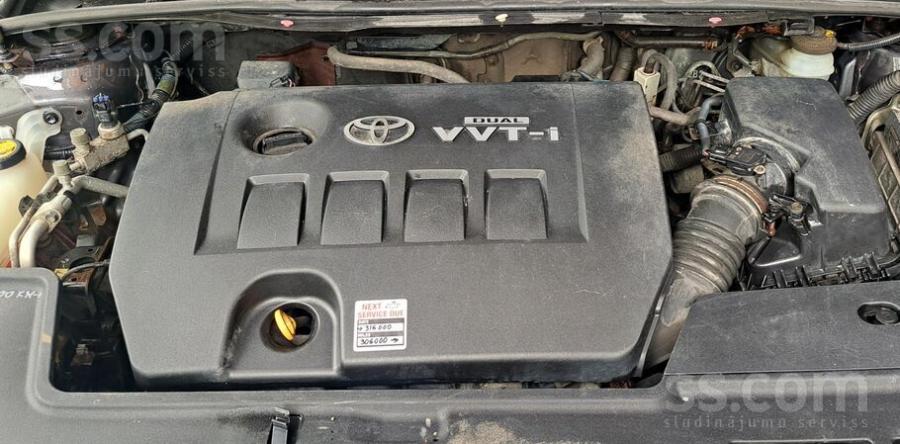 Pelēks Toyota Corolla 2008 Jēkabpils, ar dzinēja tilpumu 1.60 L un nobraukumu 304 tūkst. km par 2250 €, foto 21 vietnē AUTOMOTO.COM.LV