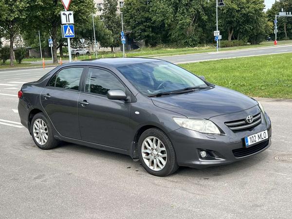 Pelēks Toyota Corolla 2008 Narva, ar dzinēja tilpumu 2.00 L un nobraukumu 207 tūkst. km par 2999 €, foto 2 vietnē AUTOMOTO.COM.LV