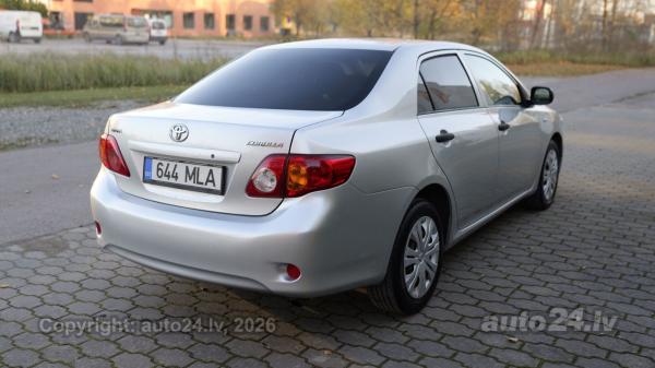 Grey Toyota Corolla 2008 in Tallinn, with an engine capacity of 1.60 L and mileage of 196 thousand km for 3299 €, photo 5 on AUTOMOTO.COM.LV