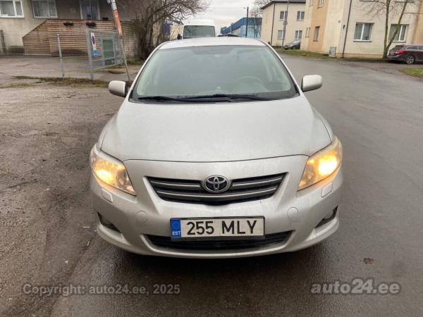Grey Toyota Corolla 2009 in Tallinn, with an engine capacity of 1.60 L and mileage of 288 thousand km for 1400 €, photo 8 on AUTOMOTO.COM.LV