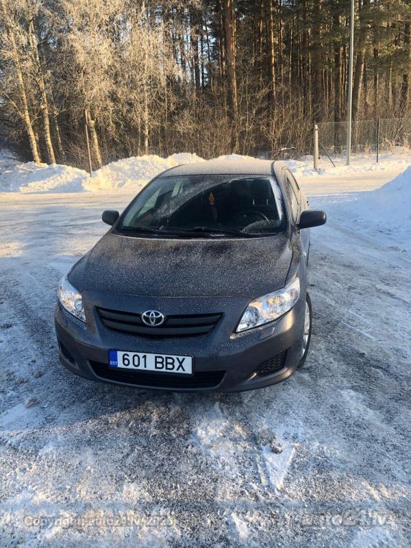 Grey Toyota Corolla 2009 in Tallinn, with an engine capacity of 1.60 L and mileage of 230 thousand km for 2750 €, photo 4 on AUTOMOTO.COM.LV