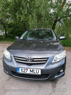 Pelēks Toyota Corolla 2009 Tallina, ar dzinēja tilpumu 1.60 L un nobraukumu 129 tūkst. km par 2600 €, foto  vietnē AUTOMOTO.COM.LV