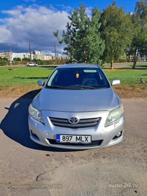 Pelēks Toyota Corolla 2009 Tallina, ar dzinēja tilpumu 1.60 L un nobraukumu 218 tūkst. km par 2000 €, foto 10 vietnē AUTOMOTO.COM.LV