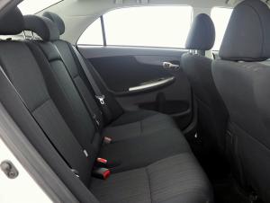 Pelēks Toyota Corolla 2009 Tallina, ar dzinēja tilpumu 1.60 L un nobraukumu 210 tūkst. km par 2299 €, foto 8 vietnē AUTOMOTO.COM.LV