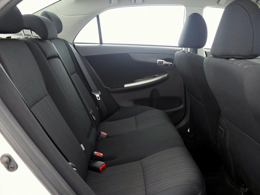 Pelēks Toyota Corolla 2009 Tallina, ar dzinēja tilpumu 1.60 L un nobraukumu 210 tūkst. km par 2299 €, foto 16 vietnē AUTOMOTO.COM.LV