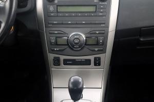Pelēks Toyota Corolla 2009 Tallina, ar dzinēja tilpumu 1.60 L un nobraukumu 210 tūkst. km par 2299 €, foto 17 vietnē AUTOMOTO.COM.LV