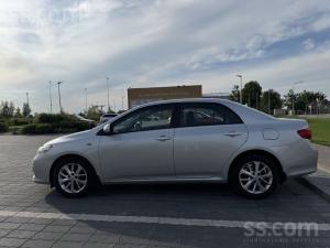 Pelēks Toyota Corolla 2009 Jelgava, ar dzinēja tilpumu 1.60 L un nobraukumu 142 tūkst. km par 3499 €, foto 8 vietnē AUTOMOTO.COM.LV