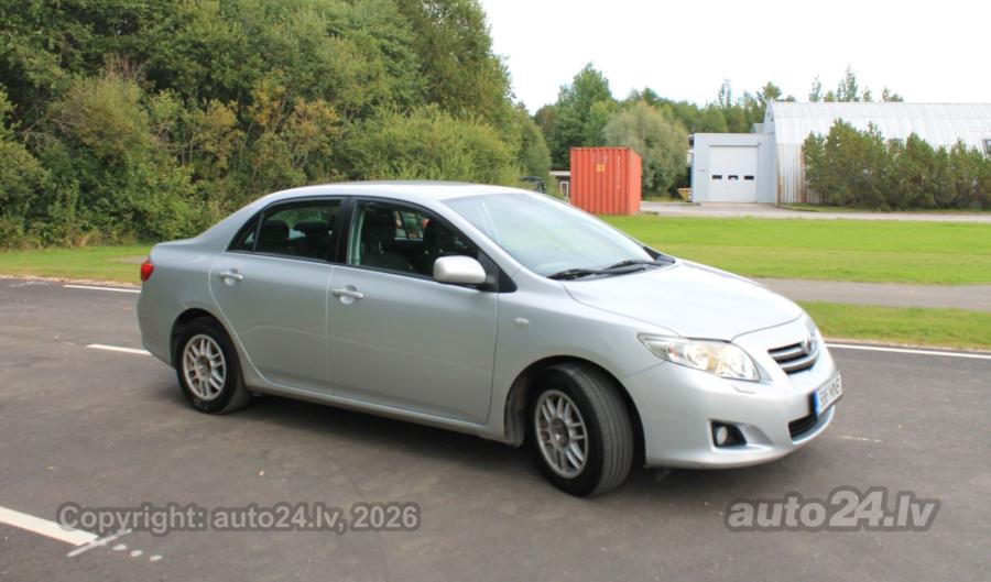 Pelēks Toyota Corolla 2009 Rapla, ar dzinēja tilpumu 1.60 L un nobraukumu 227 tūkst. km par 3299 €, foto 8 vietnē AUTOMOTO.COM.LV