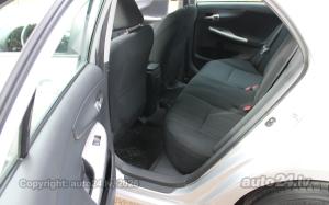Pelēks Toyota Corolla 2009 Rapla, ar dzinēja tilpumu 1.60 L un nobraukumu 227 tūkst. km par 3299 €, foto 13 vietnē AUTOMOTO.COM.LV