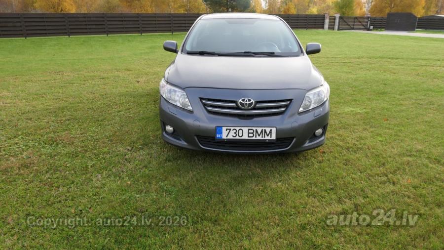Pelēks Toyota Corolla 2009 Tartu, ar dzinēja tilpumu 1.60 L un nobraukumu 161 tūkst. km par 3000 €, foto 4 vietnē AUTOMOTO.COM.LV