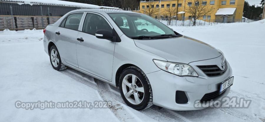 Grey Toyota Corolla 2010 in Tallinn, with an engine capacity of 1.60 L and mileage of 184 thousand km for 4700 €, photo 1 on AUTOMOTO.COM.LV