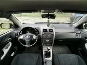 Pelēks Toyota Corolla 2010 Kuldīga, ar dzinēja tilpumu 1.60 L un nobraukumu 191 tūkst. km par 3800 €, foto 6 vietnē AUTOMOTO.COM.LV