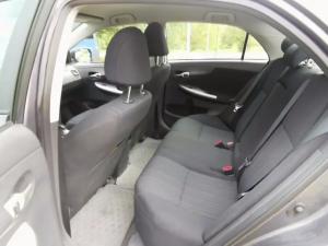 Pelēks Toyota Corolla 2010 Kuldīga, ar dzinēja tilpumu 1.60 L un nobraukumu 191 tūkst. km par 3800 €, foto 7 vietnē AUTOMOTO.COM.LV