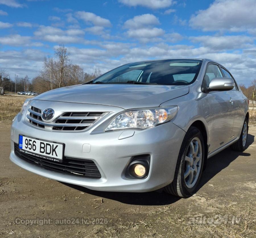 Grey Toyota Corolla 2011 in Tallinn, with an engine capacity of 1.60 L and mileage of 143 thousand km for 5590 €, photo 1 on AUTOMOTO.COM.LV