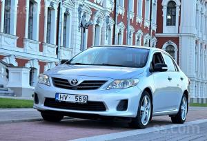 Grey Toyota Corolla 2011 in Jelgava, with an engine capacity of 1.60 L and mileage of 173 thousand km for 4290 €, photo  on AUTOMOTO.COM.LV