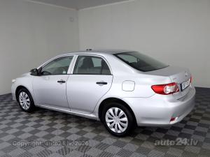 Grey Toyota Corolla 2011 in Tallinn, with an engine capacity of 1.30 L and mileage of 293 thousand km for 1999 €, photo 5 on AUTOMOTO.COM.LV