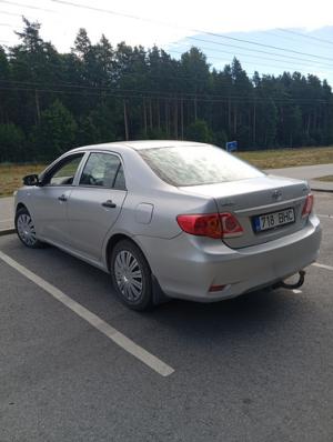 Grey Toyota Corolla 2012 in Tallinn, with an engine capacity of 1.60 L and mileage of 300 thousand km for 4000 €, photo 7 on AUTOMOTO.COM.LV