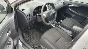 Pelēks Toyota Corolla 2012 Rīga, ar dzinēja tilpumu 1.60 L un nobraukumu 198 tūkst. km par 3400 €, foto 9 vietnē AUTOMOTO.COM.LV