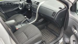 Pelēks Toyota Corolla 2012 Rīga, ar dzinēja tilpumu 1.60 L un nobraukumu 198 tūkst. km par 3400 €, foto 10 vietnē AUTOMOTO.COM.LV