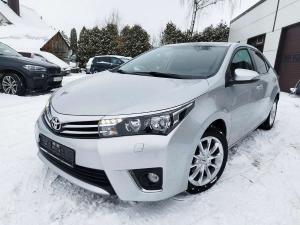 Grey Toyota Corolla 2014 in Utena, with an engine capacity of 1.60 L and mileage of 240 thousand km for 7350 €, photo  on AUTOMOTO.COM.LV