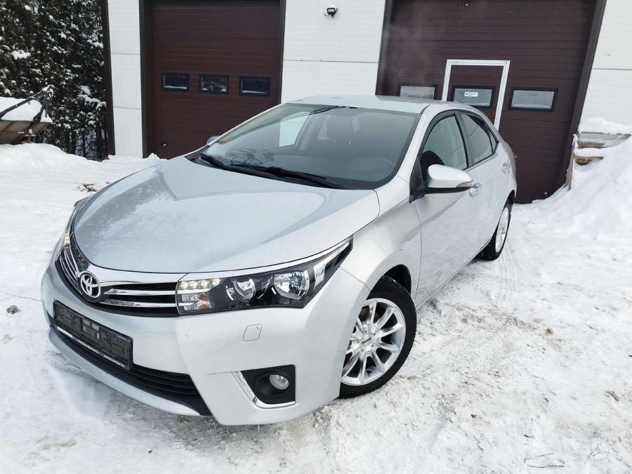 Pelēks Toyota Corolla 2014 Utena, ar dzinēja tilpumu 1.60 L un nobraukumu 240 tūkst. km par 7100 €, foto 1 vietnē AUTOMOTO.COM.LV