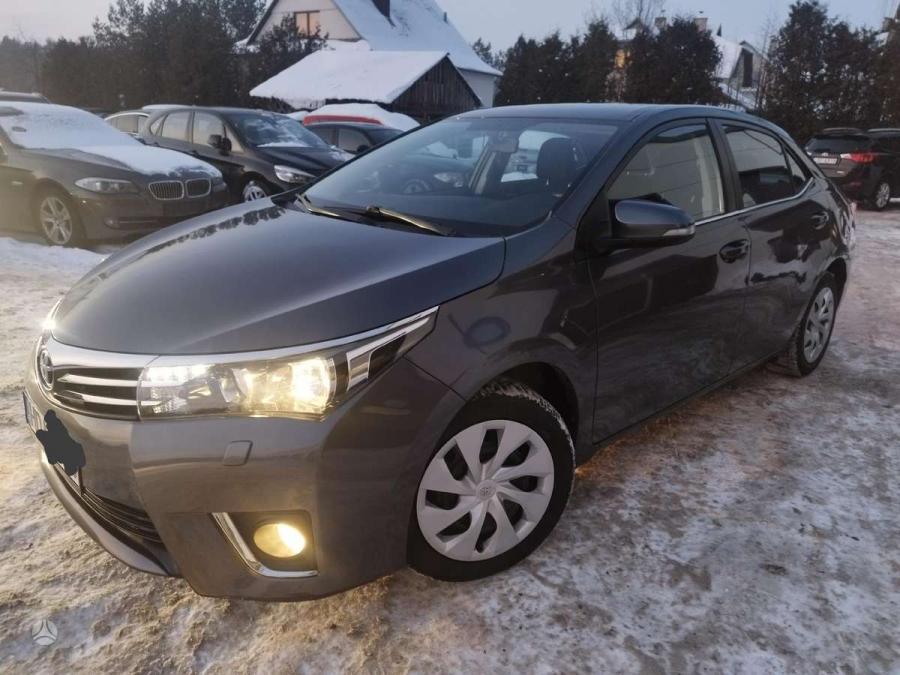 Pelēks Toyota Corolla 2014 Utena, ar dzinēja tilpumu 1.60 L un nobraukumu 128 tūkst. km par 6900 €, foto 1 vietnē AUTOMOTO.COM.LV