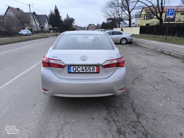 Pelēks Toyota Corolla 2014 Kauņa, ar dzinēja tilpumu 1.40 L un nobraukumu 234 tūkst. km par 7750 €, foto 7 vietnē AUTOMOTO.COM.LV