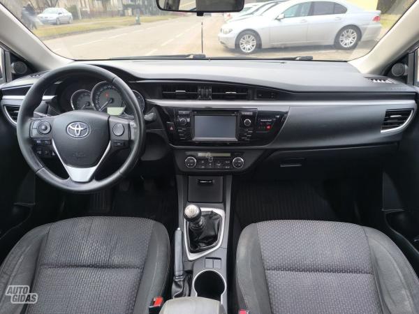 Pelēks Toyota Corolla 2014 Kauņa, ar dzinēja tilpumu 1.40 L un nobraukumu 234 tūkst. km par 7750 €, foto 10 vietnē AUTOMOTO.COM.LV