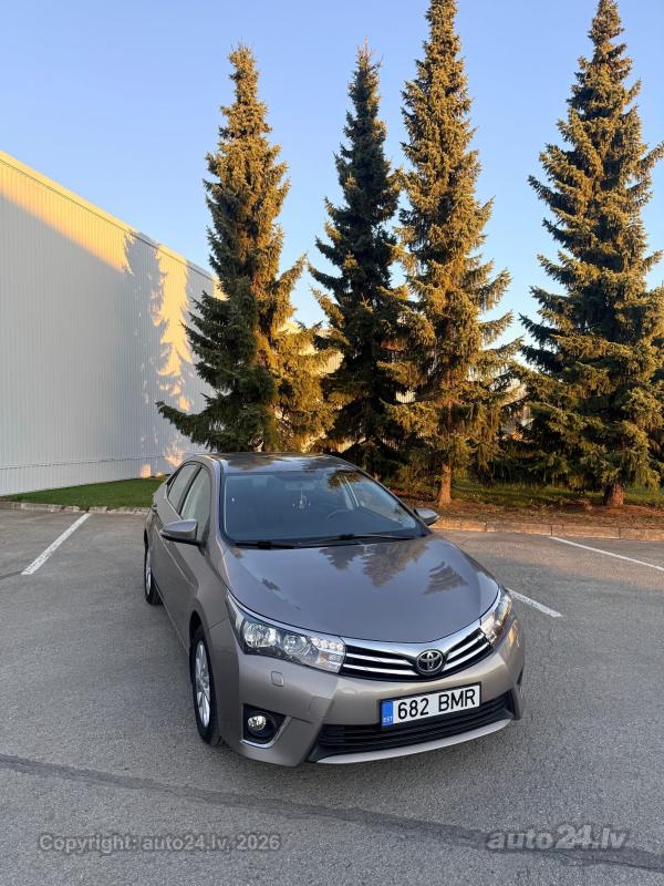 Grey Toyota Corolla 2014 in Tallinn, with an engine capacity of 1.60 L and mileage of 138 thousand km for 8800 €, photo 2 on AUTOMOTO.COM.LV