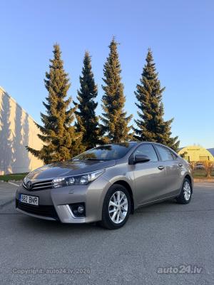 Pelēks Toyota Corolla 2014 Tallina, ar dzinēja tilpumu 1.60 L un nobraukumu 138 tūkst. km par 8800 €, foto 7 vietnē AUTOMOTO.COM.LV