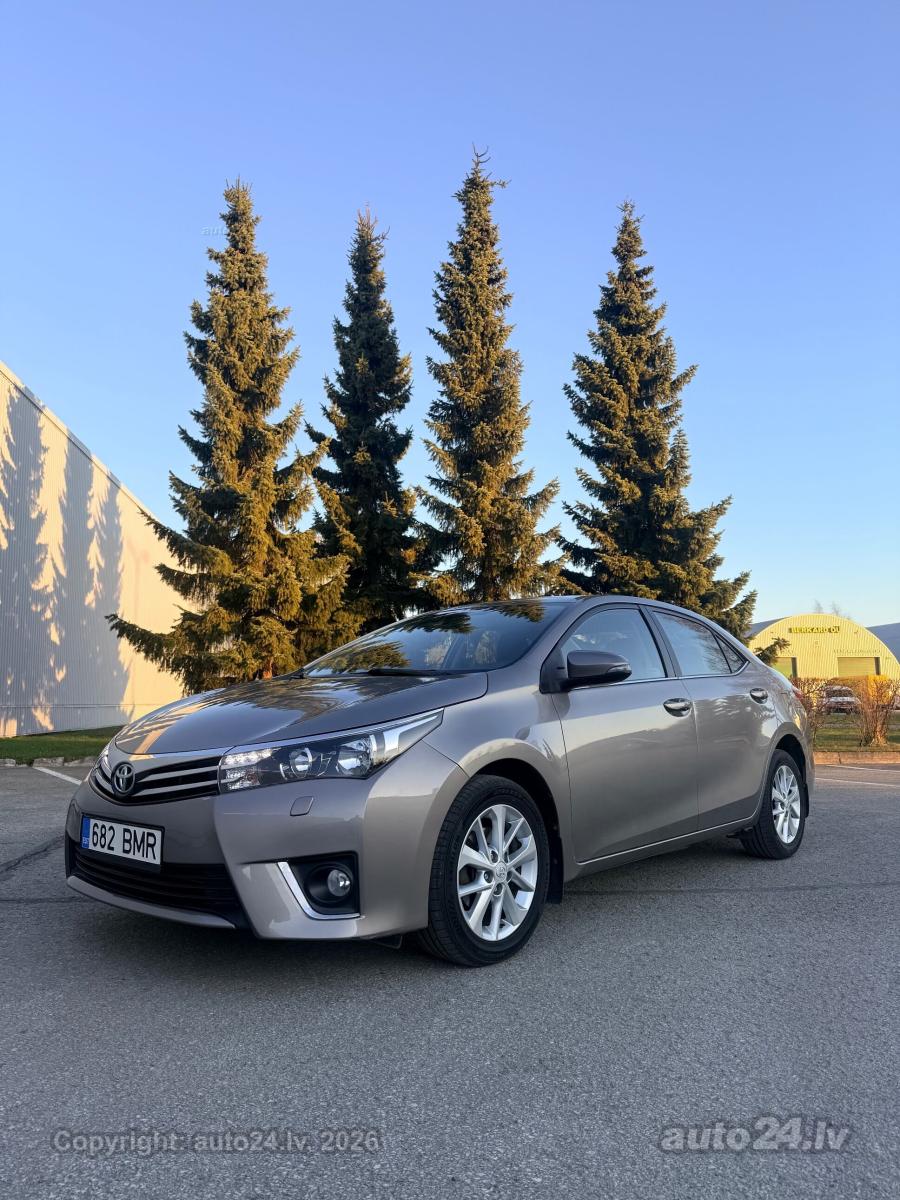 Pelēks Toyota Corolla 2014 Tallina, ar dzinēja tilpumu 1.60 L un nobraukumu 138 tūkst. km par 8800 €, foto 7 vietnē AUTOMOTO.COM.LV