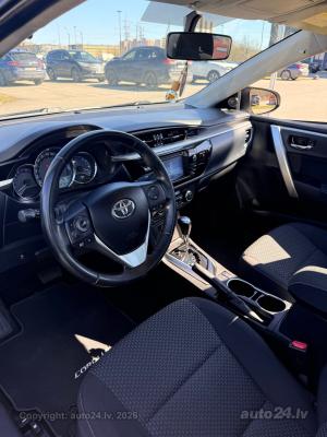 Pelēks Toyota Corolla 2014 Tallina, ar dzinēja tilpumu 1.60 L un nobraukumu 138 tūkst. km par 8800 €, foto 14 vietnē AUTOMOTO.COM.LV