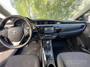 Pelēks Toyota Corolla 2014 Rīga, ar dzinēja tilpumu 1.60 L un nobraukumu 272 tūkst. km par 5790 €, foto 8 vietnē AUTOMOTO.COM.LV