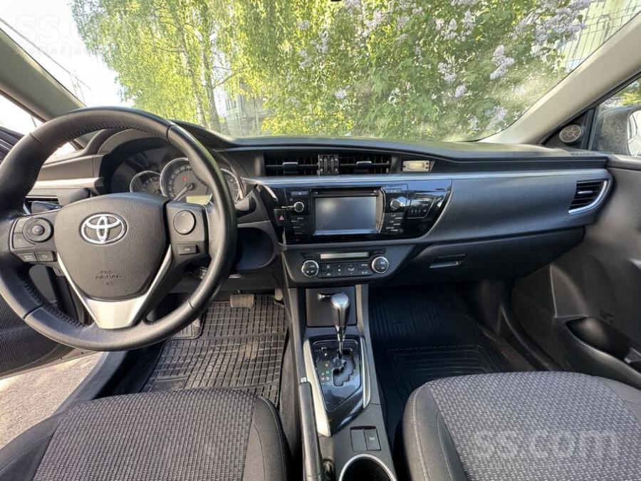 Pelēks Toyota Corolla 2014 Rīga, ar dzinēja tilpumu 1.60 L un nobraukumu 272 tūkst. km par 5790 €, foto 8 vietnē AUTOMOTO.COM.LV