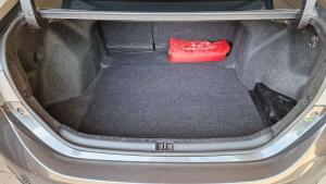 Grey Toyota Corolla 2014 in Vilnius, with an engine capacity of 1.36 L and mileage of 102 thousand km for 8600 €, photo 7 on AUTOMOTO.COM.LV