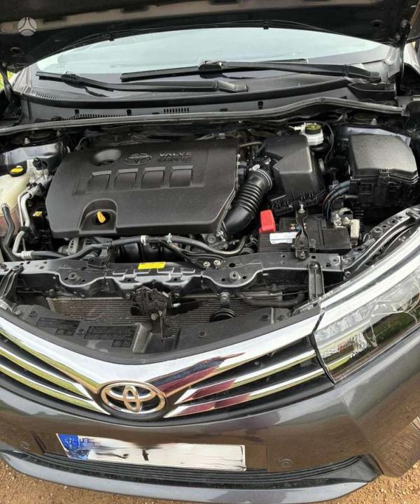 Pelēks Toyota Corolla 2014 Palanga, ar dzinēja tilpumu 1.60 L un nobraukumu 232 tūkst. km par 5700 €, foto 10 vietnē AUTOMOTO.COM.LV