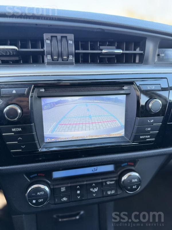 Pelēks Toyota Corolla 2014 Rīga, ar dzinēja tilpumu 1.60 L un nobraukumu 289 tūkst. km par 4900 €, foto 5 vietnē AUTOMOTO.COM.LV