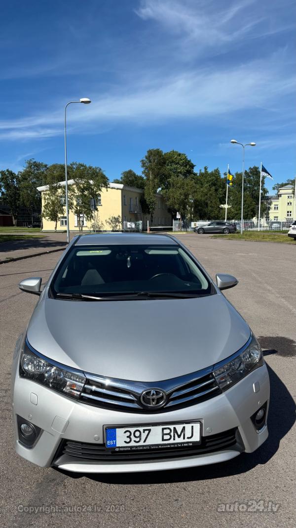 Grey Toyota Corolla 2014 in Tallinn, with an engine capacity of 1.60 L and mileage of 147 thousand km for 9700 €, photo 3 on AUTOMOTO.COM.LV