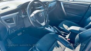 Grey Toyota Corolla 2014 in Tallinn, with an engine capacity of 1.60 L and mileage of 147 thousand km for 9700 €, photo 9 on AUTOMOTO.COM.LV