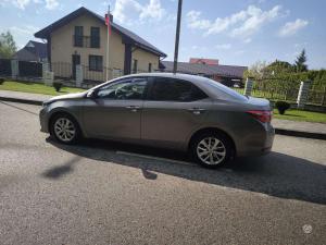 Grey Toyota Corolla 2014 in Salcininkai, with an engine capacity of 1.36 L and mileage of 170 thousand km for 5900 €, photo 12 on AUTOMOTO.COM.LV