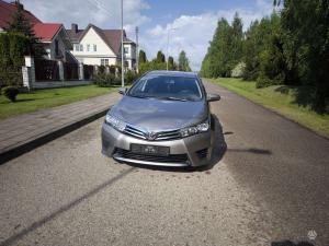 Grey Toyota Corolla 2014 in Salcininkai, with an engine capacity of 1.36 L and mileage of 170 thousand km for 5900 €, photo 18 on AUTOMOTO.COM.LV