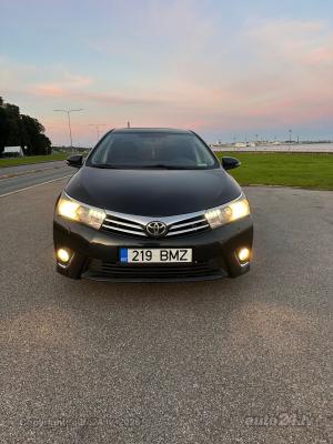 Grey Toyota Corolla 2014 in Tallinn, with an engine capacity of 1.60 L and mileage of 82 thousand km for 8700 €, photo  on AUTOMOTO.COM.LV
