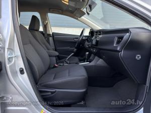 Pelēks Toyota Corolla 2015 Tallina, ar dzinēja tilpumu 1.60 L un nobraukumu 128 tūkst. km par 10900 €, foto 15 vietnē AUTOMOTO.COM.LV