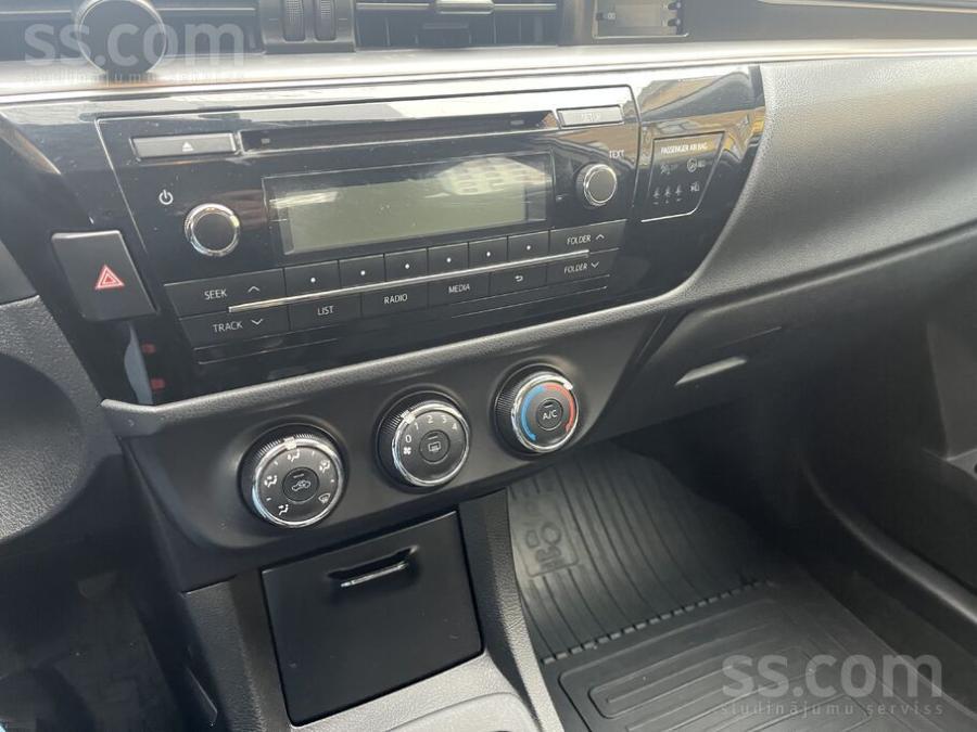 Pelēks Toyota Corolla 2015 Rīga, ar dzinēja tilpumu 1.60 L un nobraukumu 285 tūkst. km par 5400 €, foto 7 vietnē AUTOMOTO.COM.LV