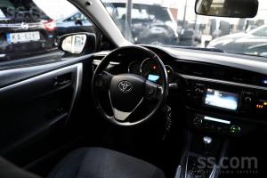 Pelēks Toyota Corolla 2015 Rīga, ar dzinēja tilpumu 1.60 L un nobraukumu 222 tūkst. km par 6000 €, foto 12 vietnē AUTOMOTO.COM.LV