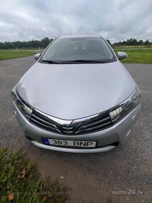 Pelēks Toyota Corolla 2015 Kohtla-Jerve, ar dzinēja tilpumu 1.40 L un nobraukumu 207 tūkst. km par 8300 €, foto  vietnē AUTOMOTO.COM.LV