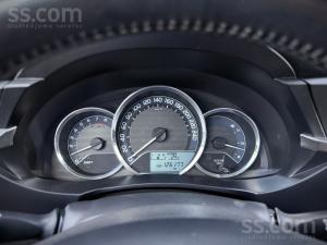 Pelēks Toyota Corolla 2015 Rīga, ar dzinēja tilpumu 1.60 L un nobraukumu 126 tūkst. km par 7495 €, foto 9 vietnē AUTOMOTO.COM.LV